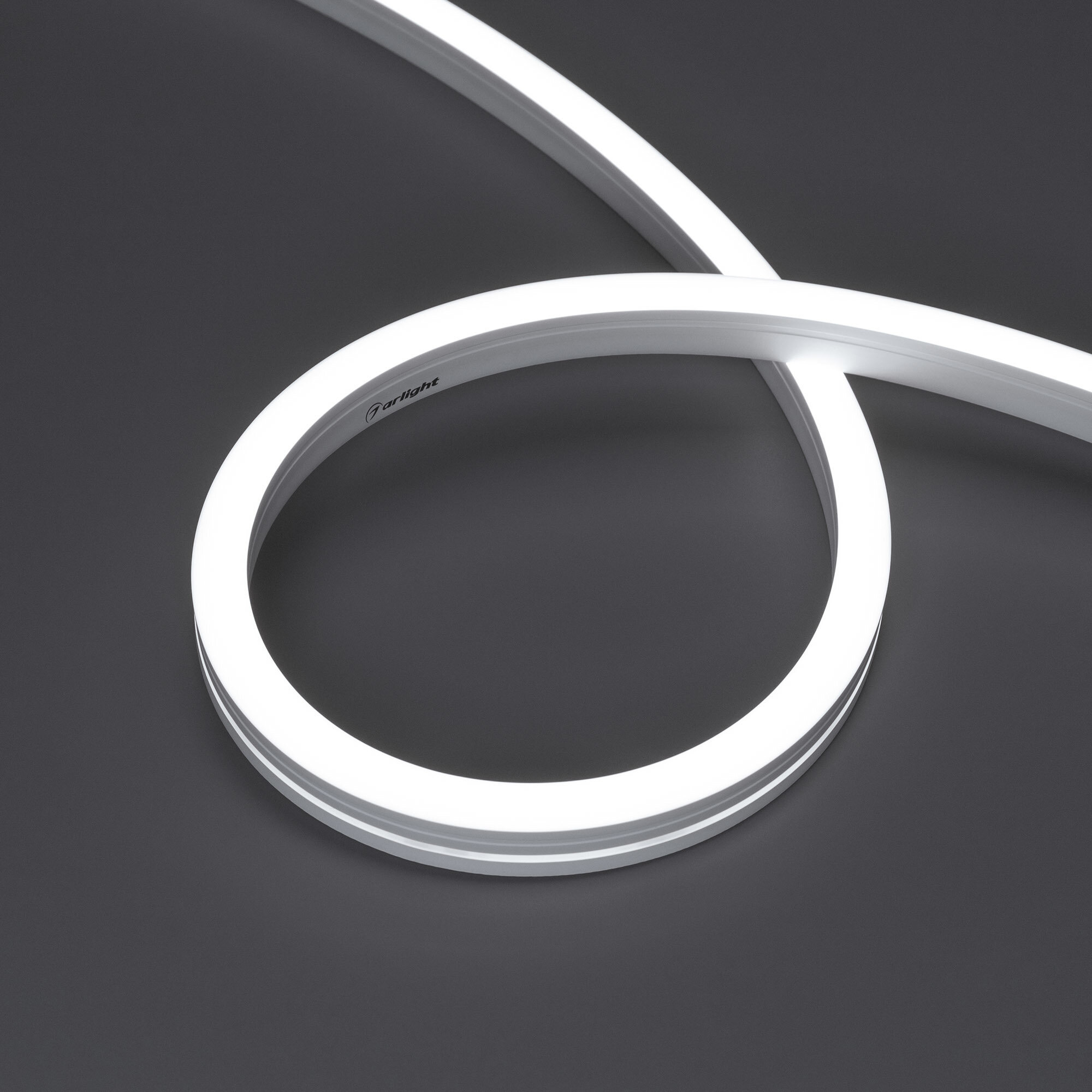 Лента герметичная MOONLIGHT-SIDE-A140-12x17mm 24V White6000 (9.6 W/m, IP67, 5m, wire x2) (Arlight, Вывод боковой, 3 года