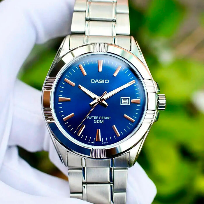 Наручные часы CASIO Collection, серебряный — фото 1