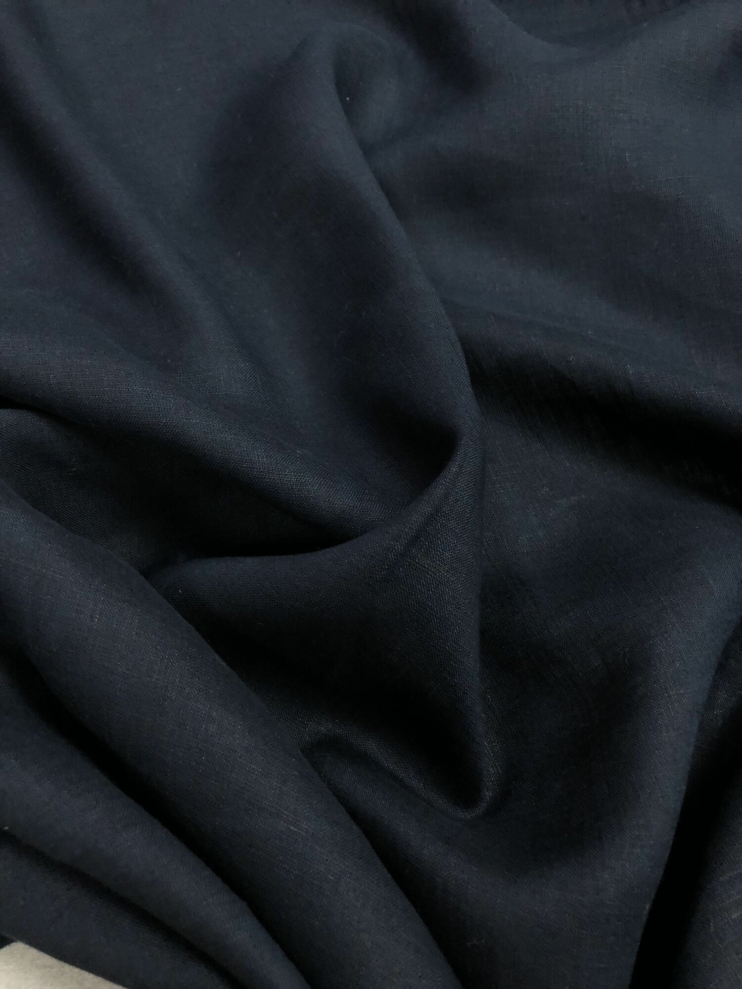 Ткань Лён тонкий тёмно-синий Италия