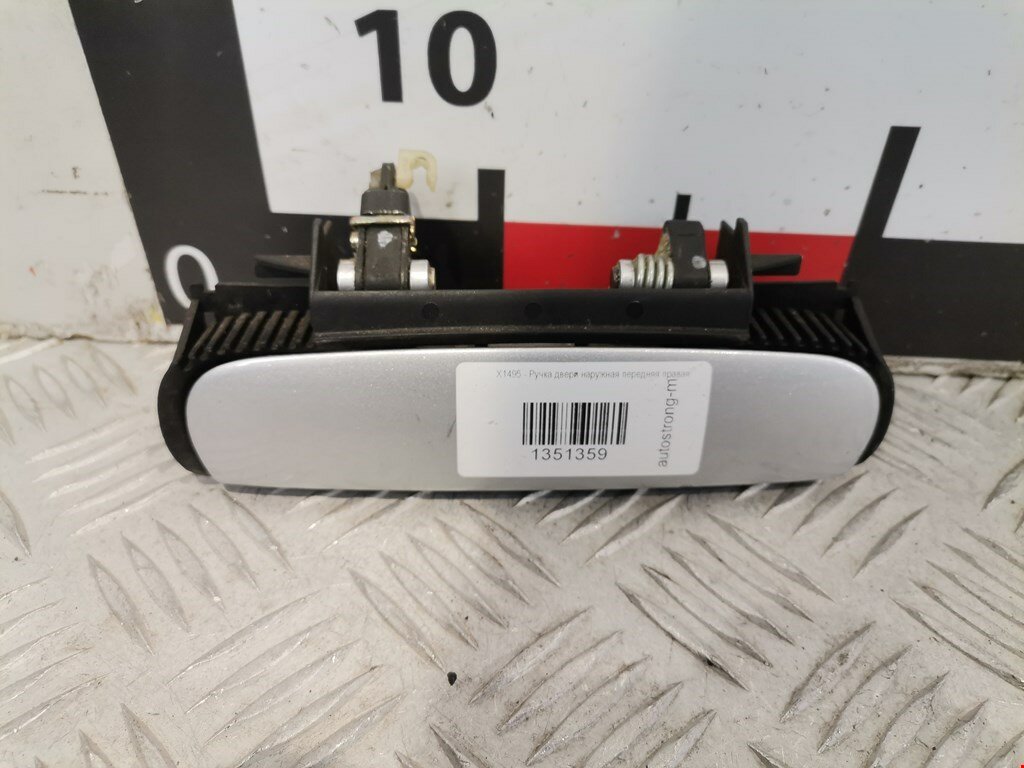 Ручка двери наружная передняя правая Audi A6 C5 4B0839208 арт. 1351359