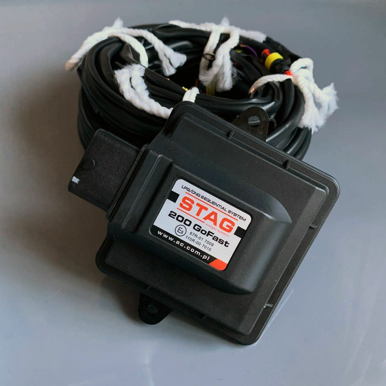 Комплект электроники газового оборудования "Stag 200 go fast" (ГБО 4 поколения)