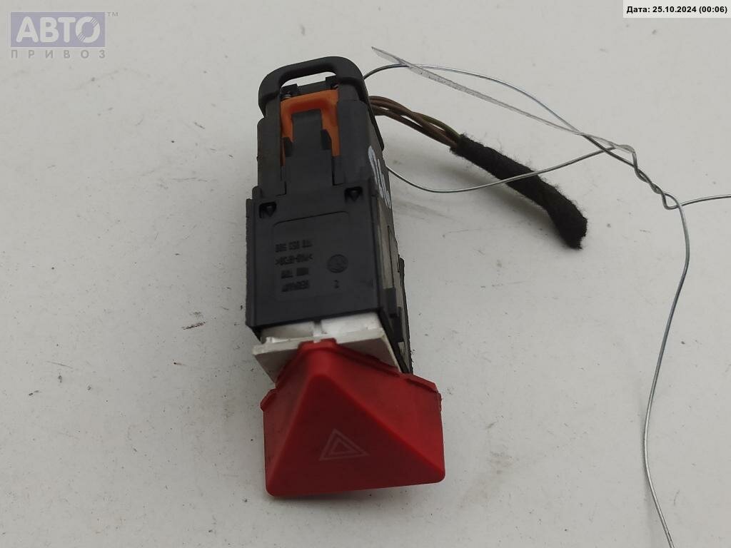 Кнопка аварийной сигнализации (аварийки) Volkswagen Caddy (2004-2010)