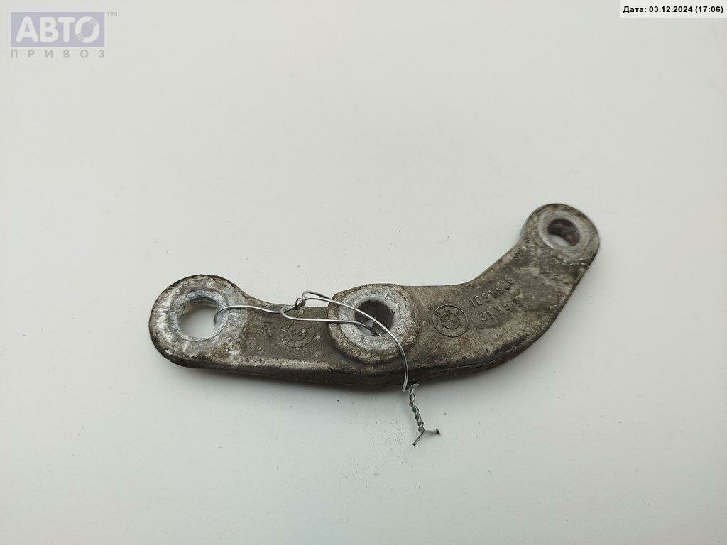 Кронштейн крепления BMW 5 E39 (1995-2003)