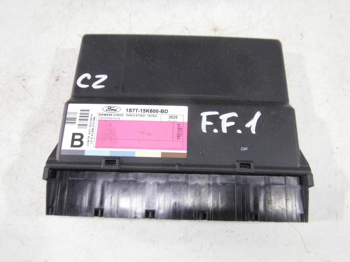 Блок управления центральным замком Ford Focus I (1998—2004) 1S7T15K600BD
