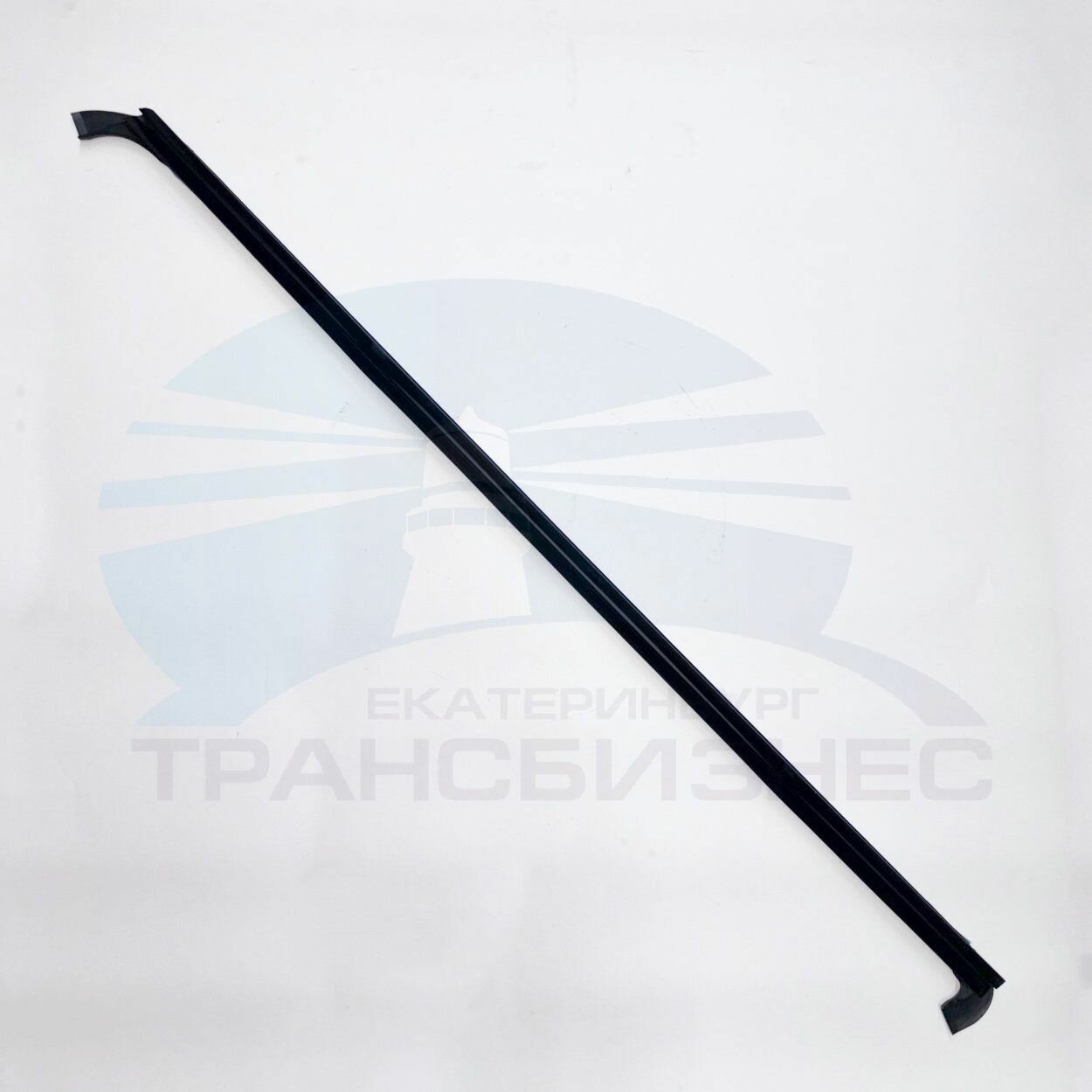 Уплотнитель бокового стекла наружный правый JAC N56 N75 N80 N120 (6103205LE01003)