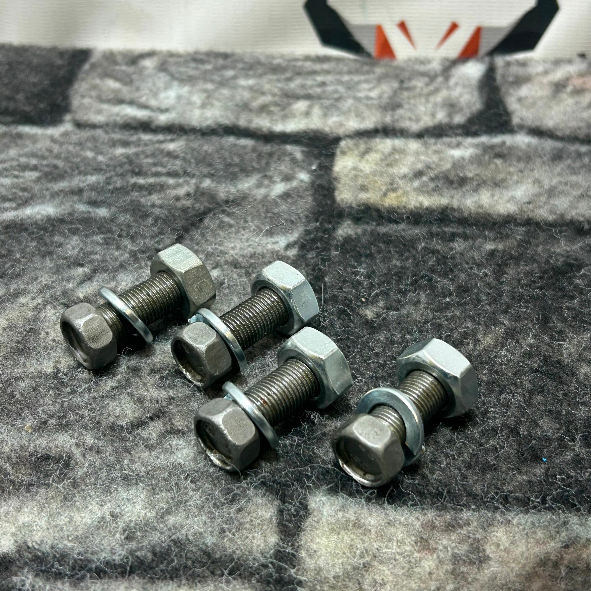 Болт карданного вала М10х1.0х25 ГАЗель-3110, 3302, 2217, УАЗ (4шт.) в сборе арт. 2217-2200800