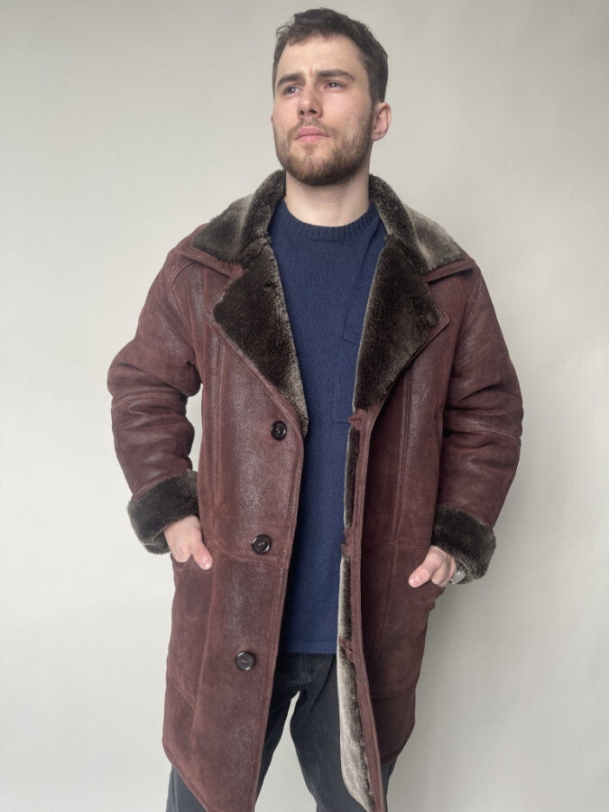 Дубленка мужская тм YILANG дл.90 см р.48-50 /11914/