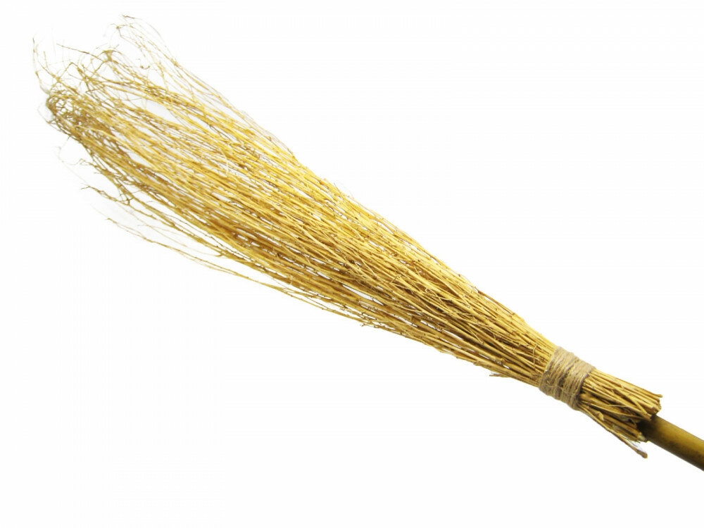 Метла Ведьмы бежевая солома (CH3419), размеры 108*7 см