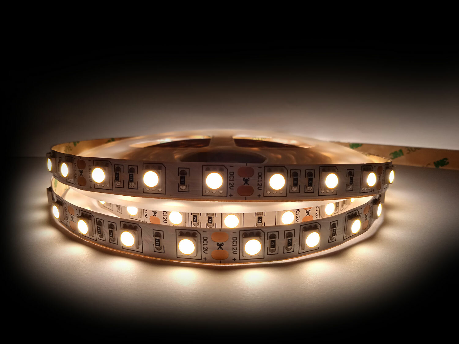 Светодиодная LUX лента Белый Теплый 5050 12v 14.4 w 60led 3000К 5м