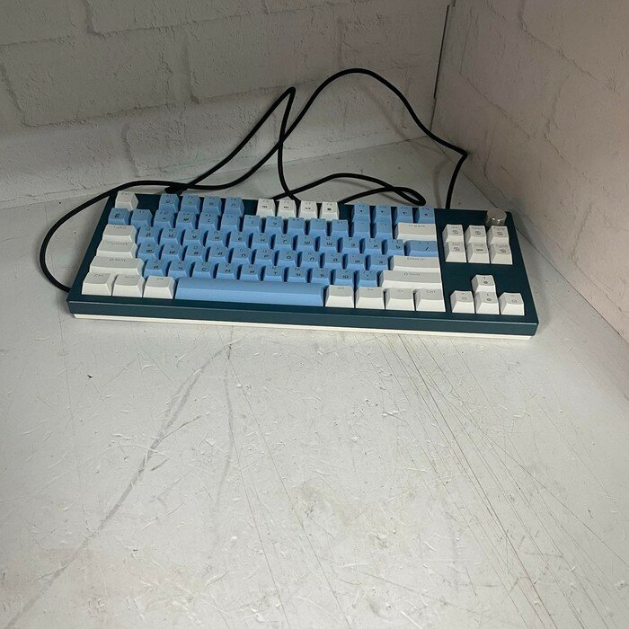 Клавиатура проводная Montech Mkey 87