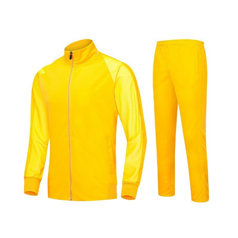 Костюм спортивный