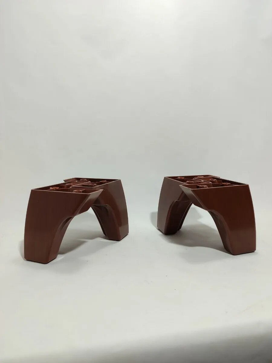 Мебельные ножки пластиковые для дивана шкафа и тумбочки