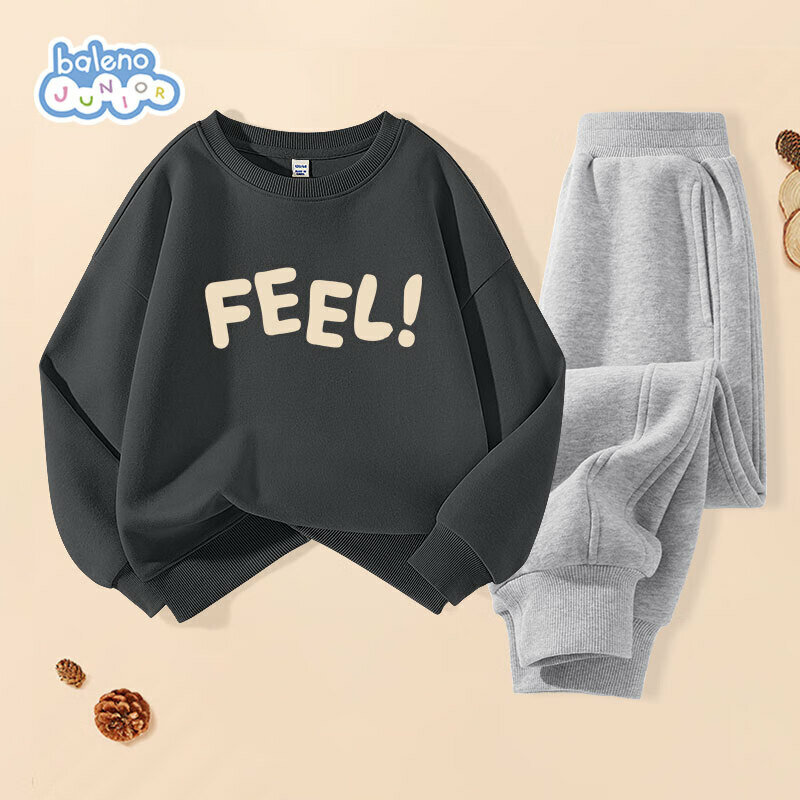 Комплект одежды