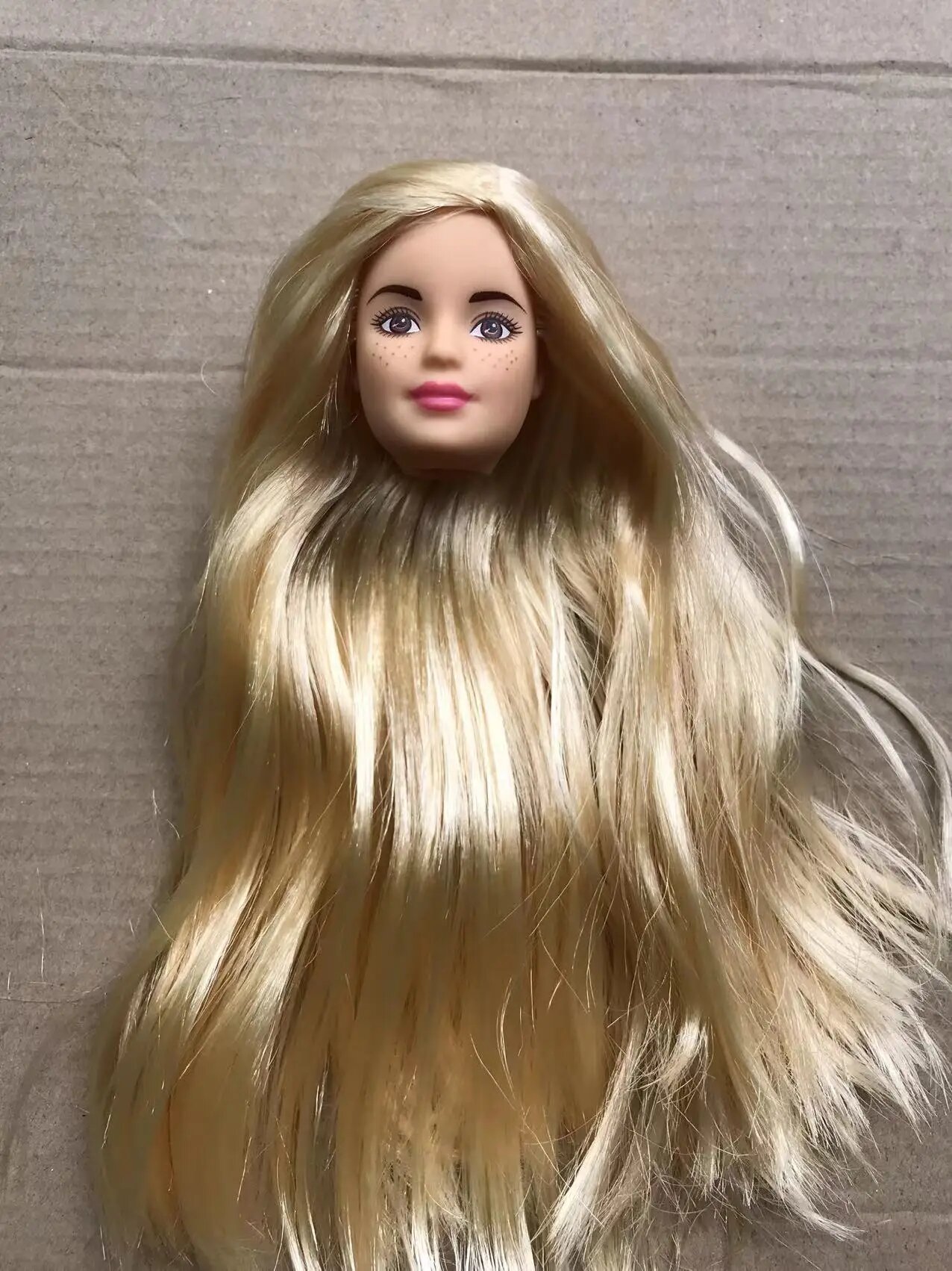 Коллекционные кукольные головы ROUND YUAN Бежевый, gold hair