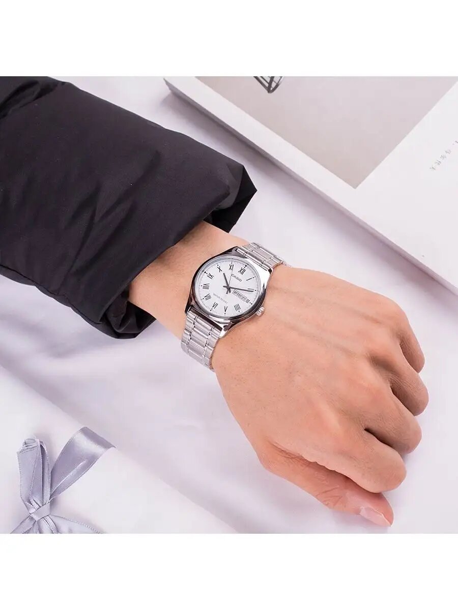Наручные часы CASIO Collection, белый, серебряный — фото 1