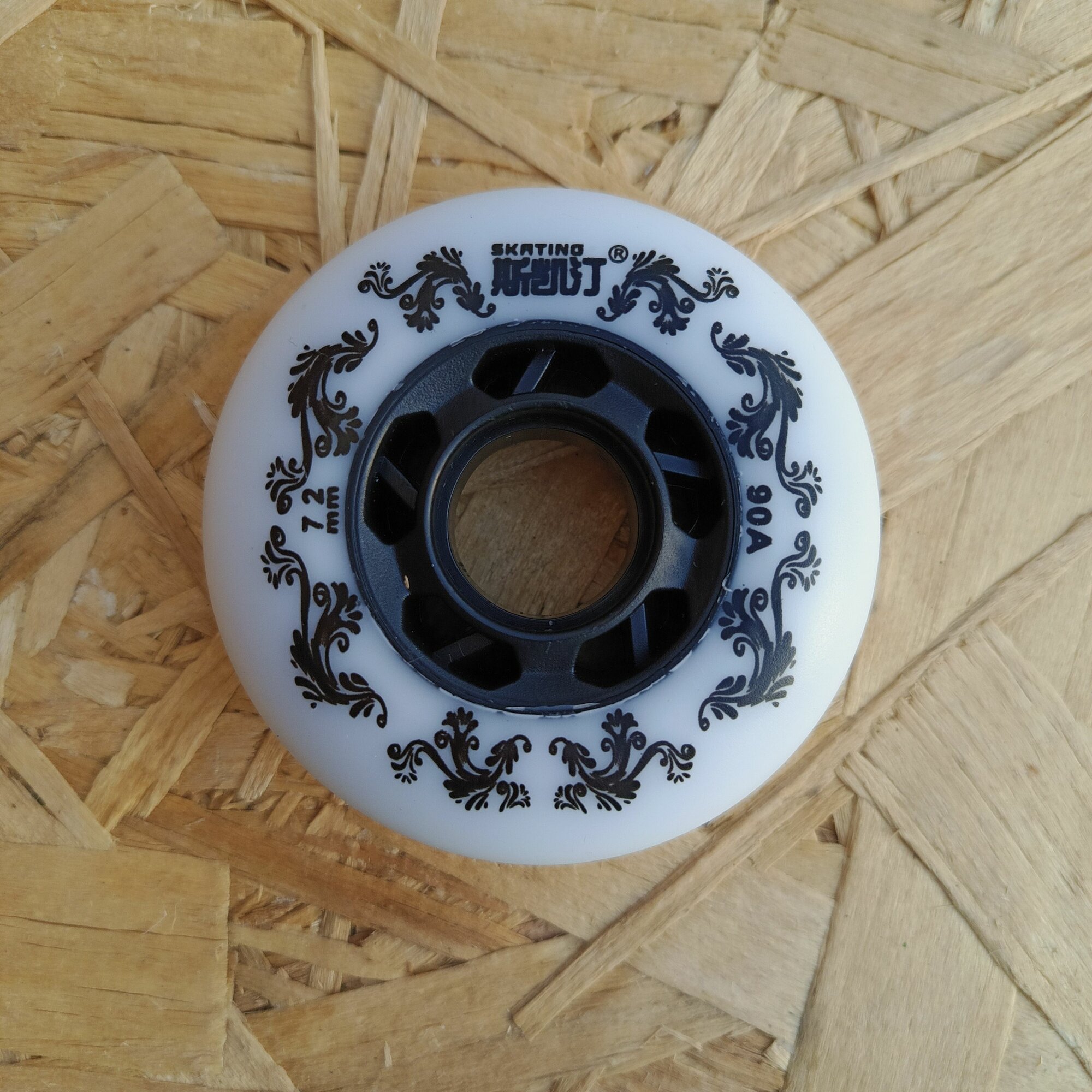 Колеса для роликов Skating Белые 72мм 8шт.