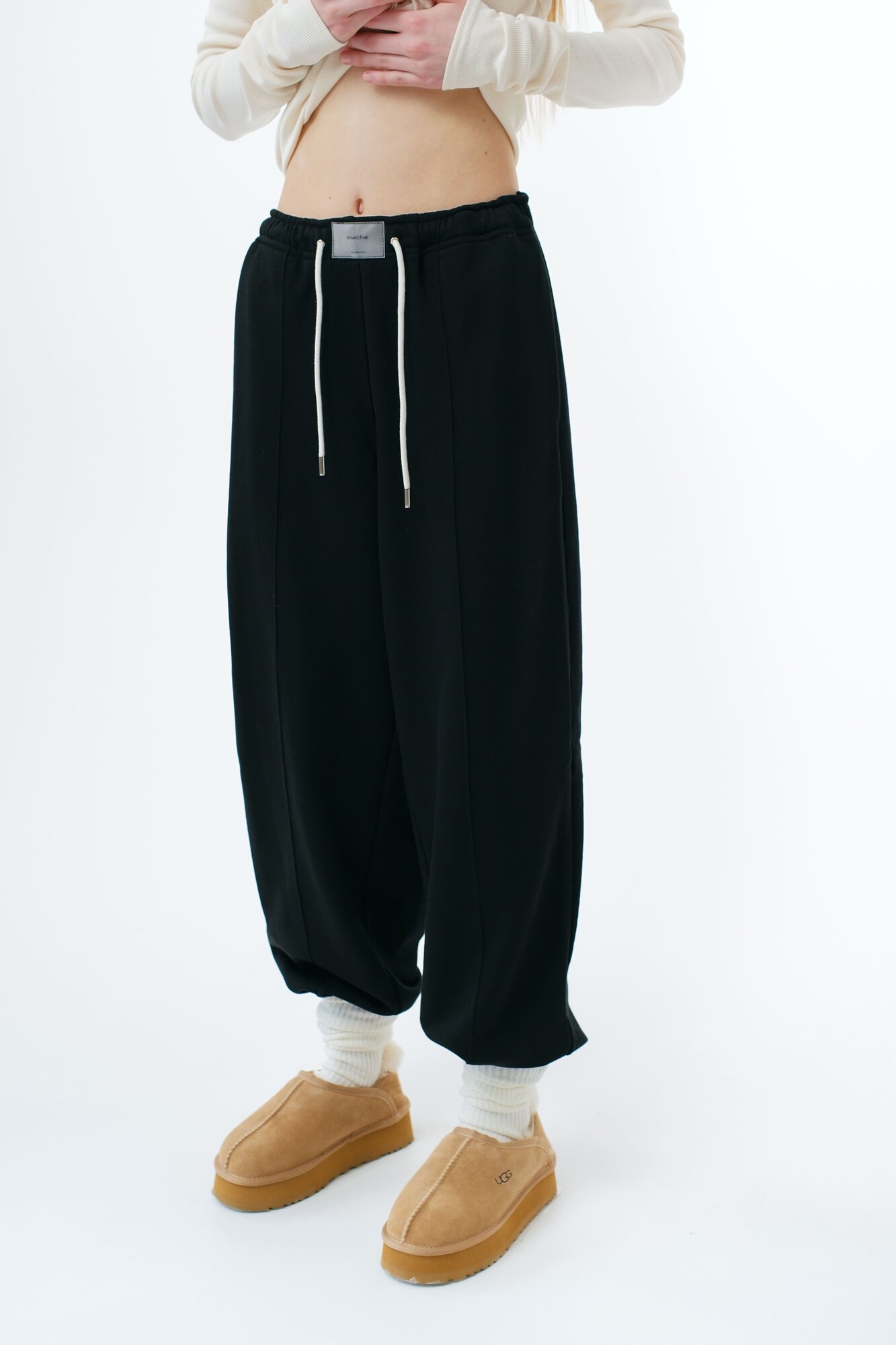 Брюки спортивные