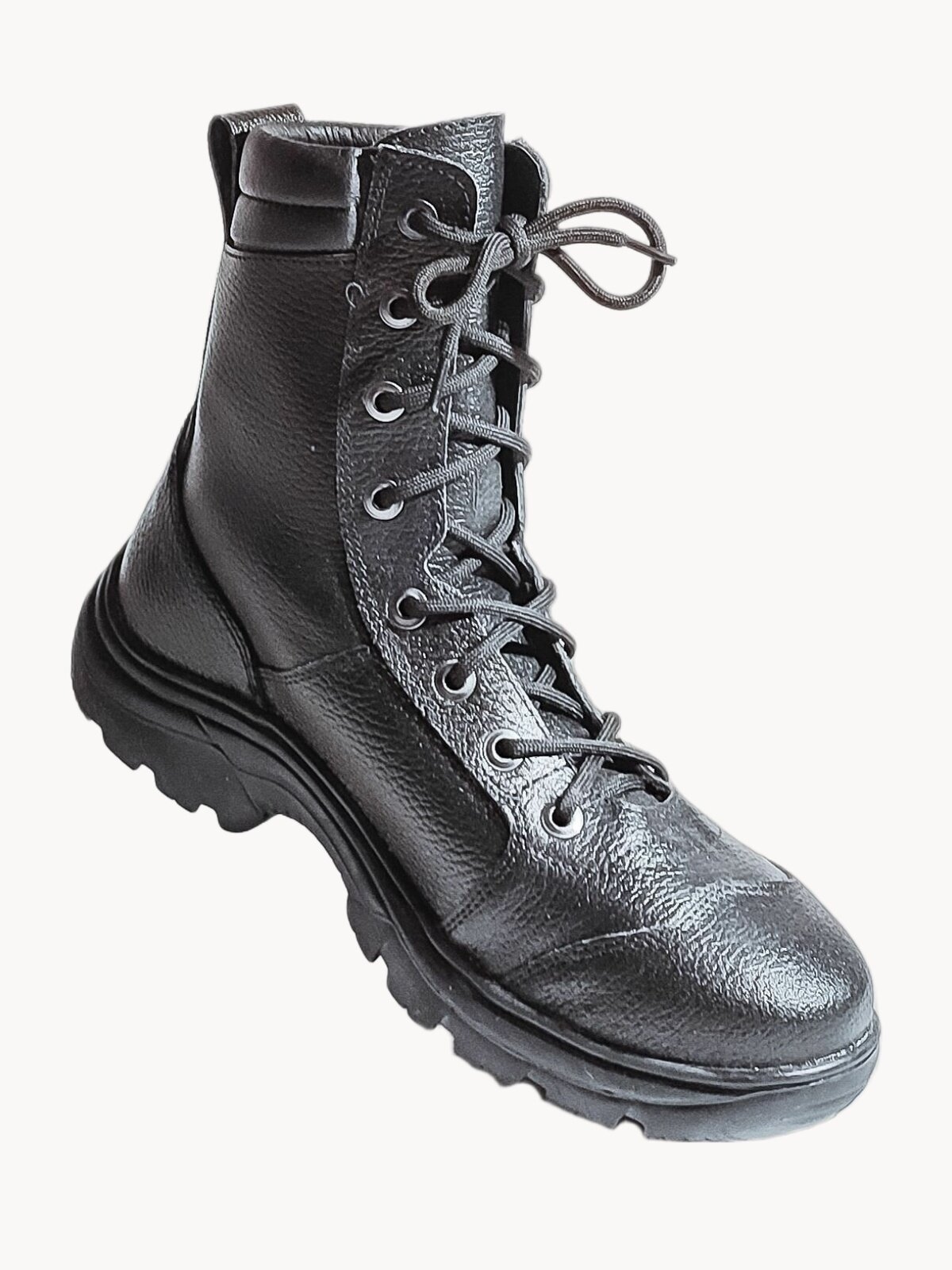 Ботинки берцы