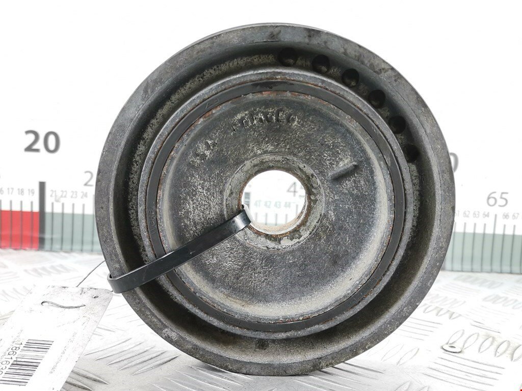 Шкив коленвала Land Rover Freelander 2 LR006672 арт. 1861636