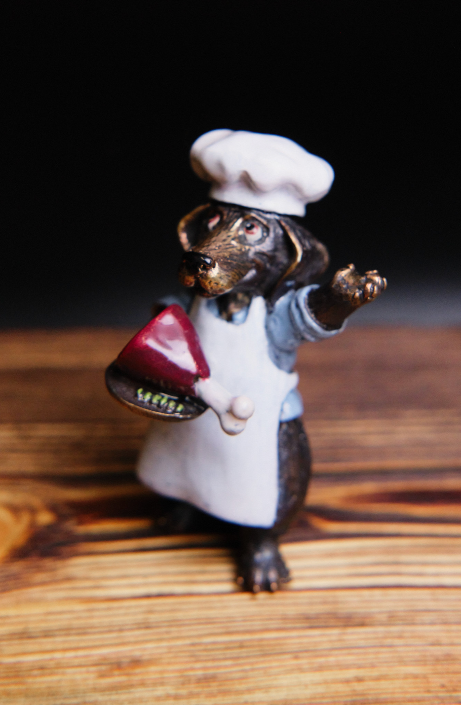 Статуэтка "Такса повар", ручная работа, бронза/эмаль, высота 9 см