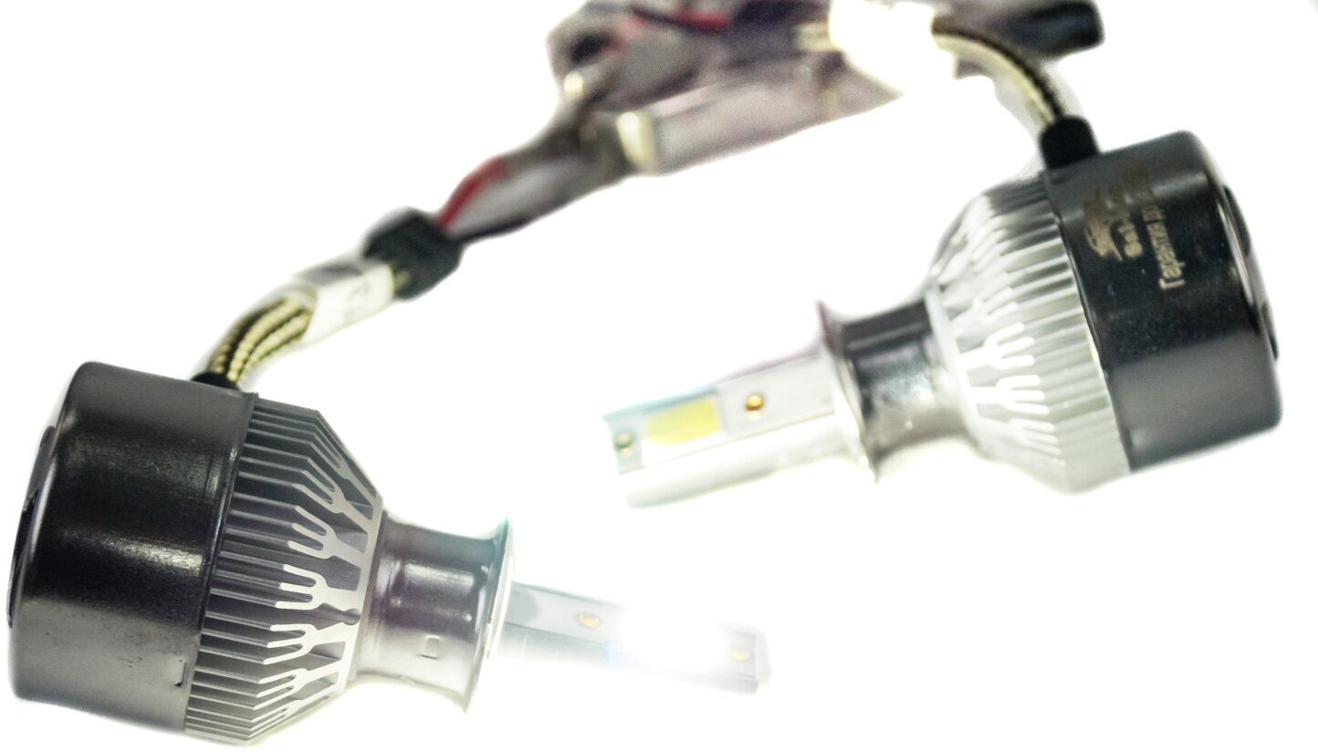 Светодиодные лампы C9 30W 6000K 3800LM H3 для ВАЗ 2110-2112, 2113-2115, Шевроле Нива