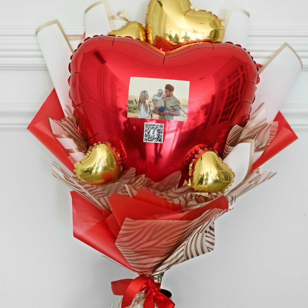 Букет из фольгированных шаров «Сердечное видео»