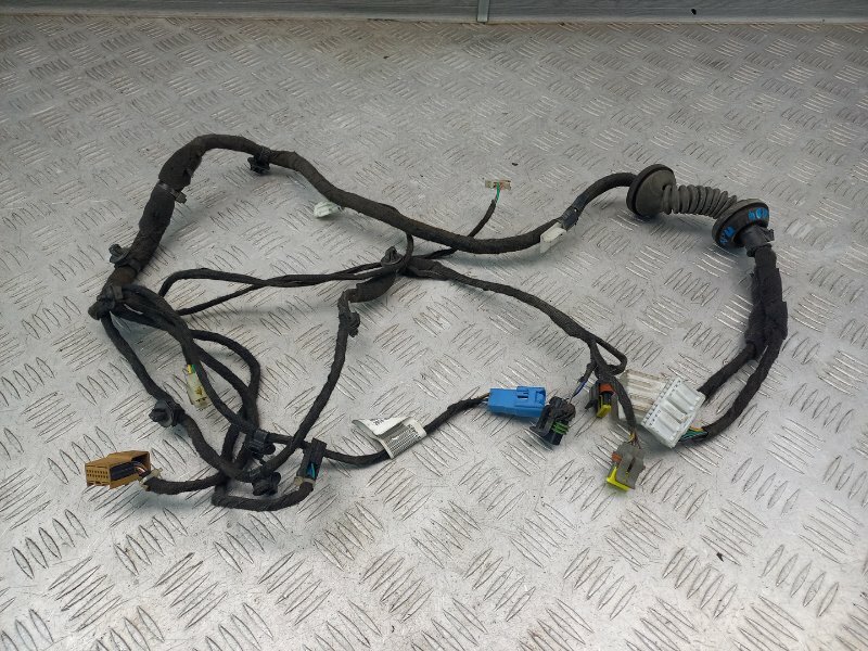 Б/У Проводка двери пер.лев Vortex Tingo T11 / Вортекс Тинго T11 1.8 SQR481FCFF 132 Л.С. 2011