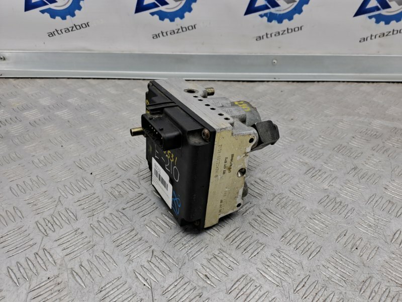 Б/У Блок ABS (насос) Mercedes-Benz E-Класс W210. S210 / Мерседес-Бенц E-Класс W210. S210 M111 2.3 1997