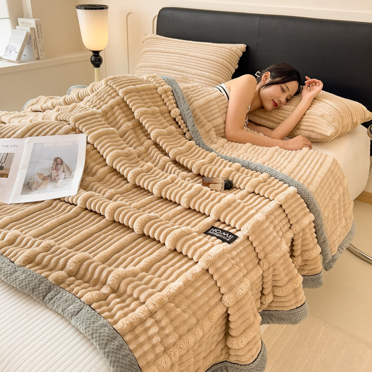 Плед IKEA Class A Thickened Rabbit Plush Throw, Stripe, Indoor Air Conditioning Blanket, Light Brown, 180*200 см