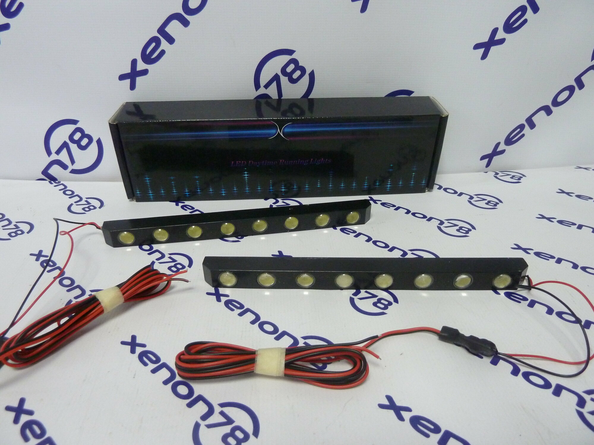 Светодиодные дневные ходовые огни DRL 8 (HP) 10W 5000K black накладные (210x15x15 мм) 12V - 2 шт.