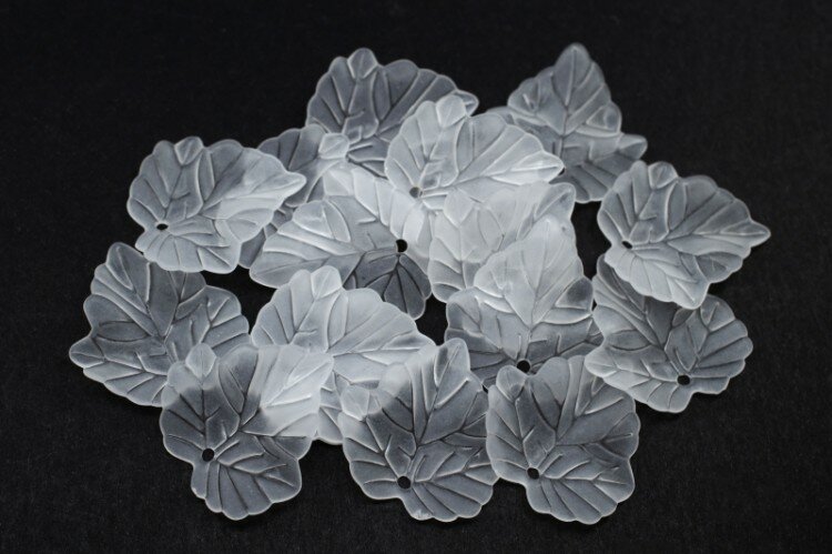 Бусины акриловые Лист 24х23х3мм, отверстие 1мм, цвет белый матовый, 540-306, 10г (около 25шт)