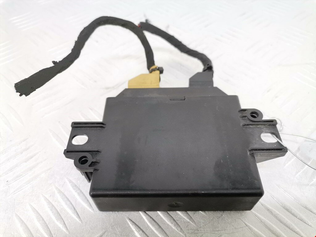 Блок управления парктрониками Audi A6 C5 8Z0919283A арт. 1648801
