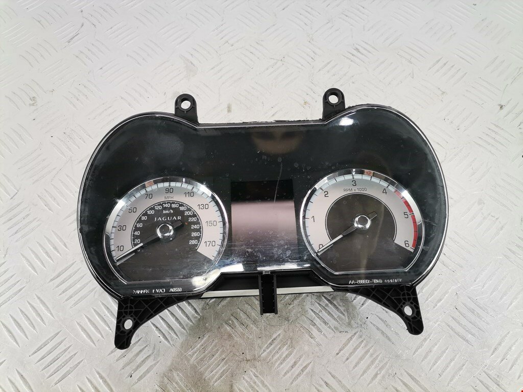 Панель приборная (щиток приборов) Jaguar XF (X250) 8X2F10849JD арт. 1759114