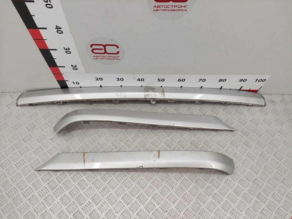 Накладка (молдинг) бампера заднего Mercedes C-Class (W203) A2038850021 арт. 455495