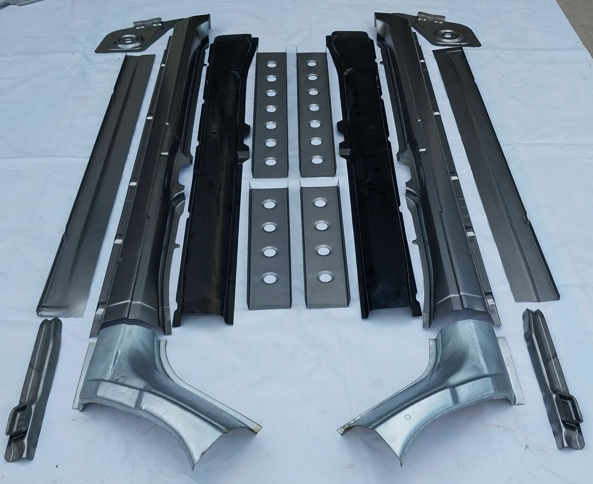 Комплект порогов на лада (ВАЗ) 2110, 2111, 2112