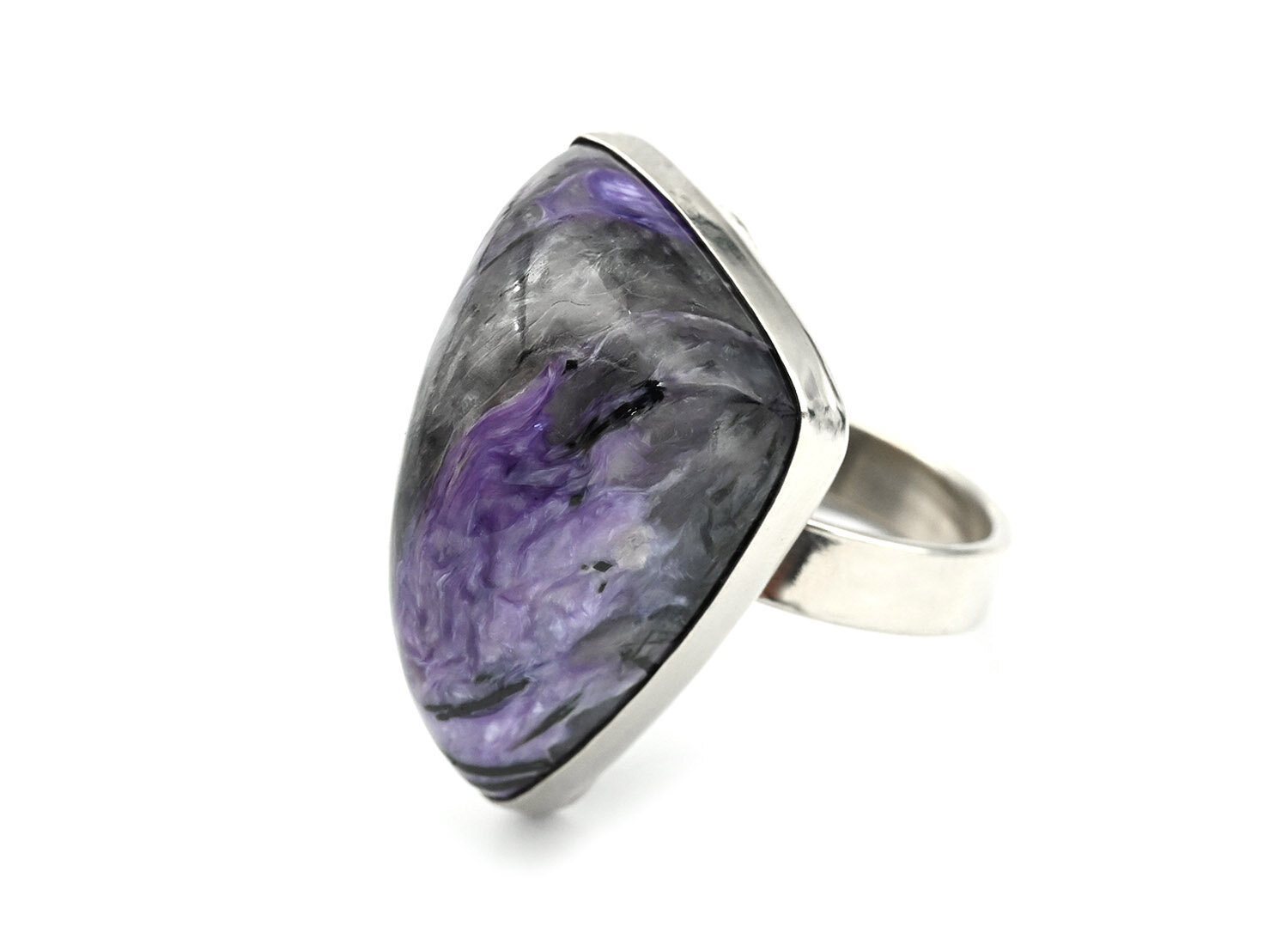 Кольцо, чароит