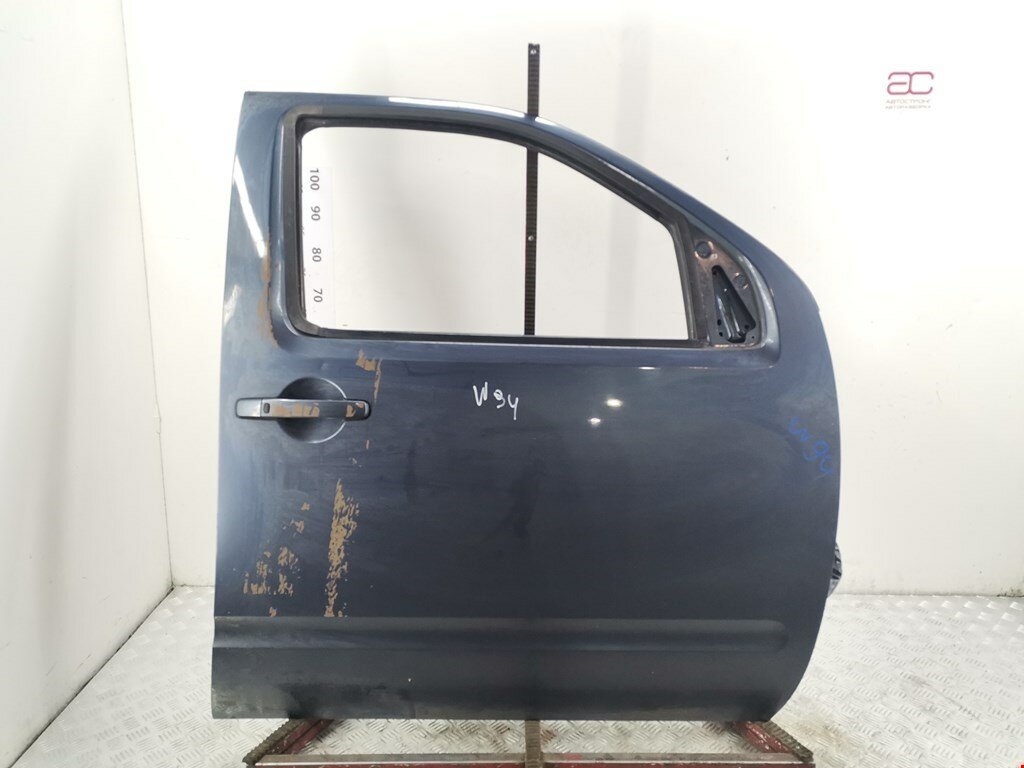 Дверь передняя правая Nissan Pathfinder (R51) 80100EB330 арт. 1704115