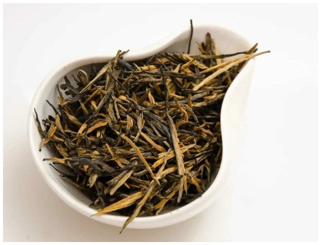 Чай красный китайский -хонг СОН чжэнь(золотые сосновые иглы) в пластиковой банке 50 грамм