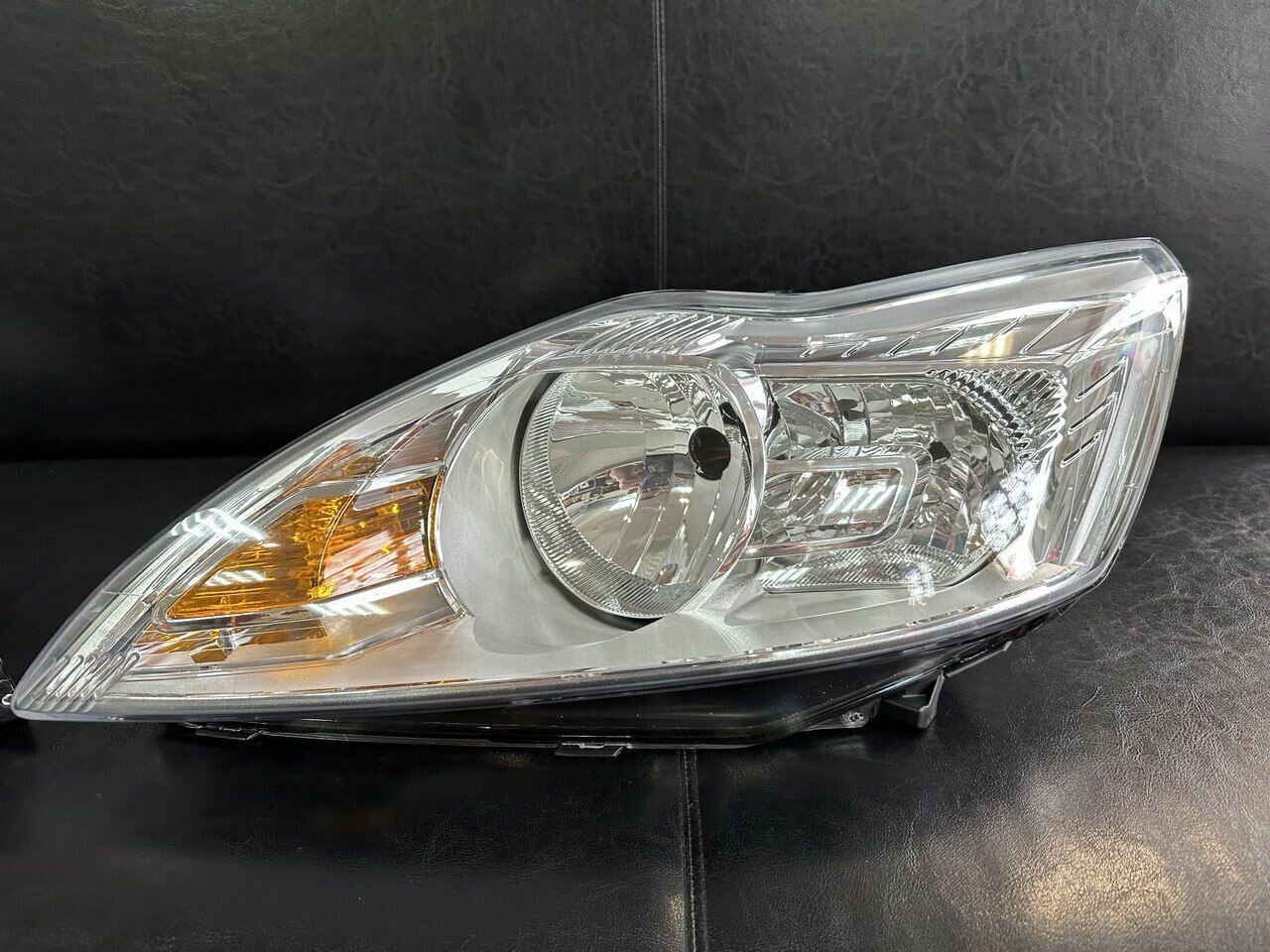 Фара левая Фокус 2 08-11, FORD FOCUS II 08-11 хром с электрокорректором