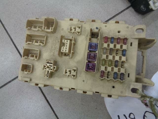 Блок предохранителей салонный от Kia Picanto 2004-2011