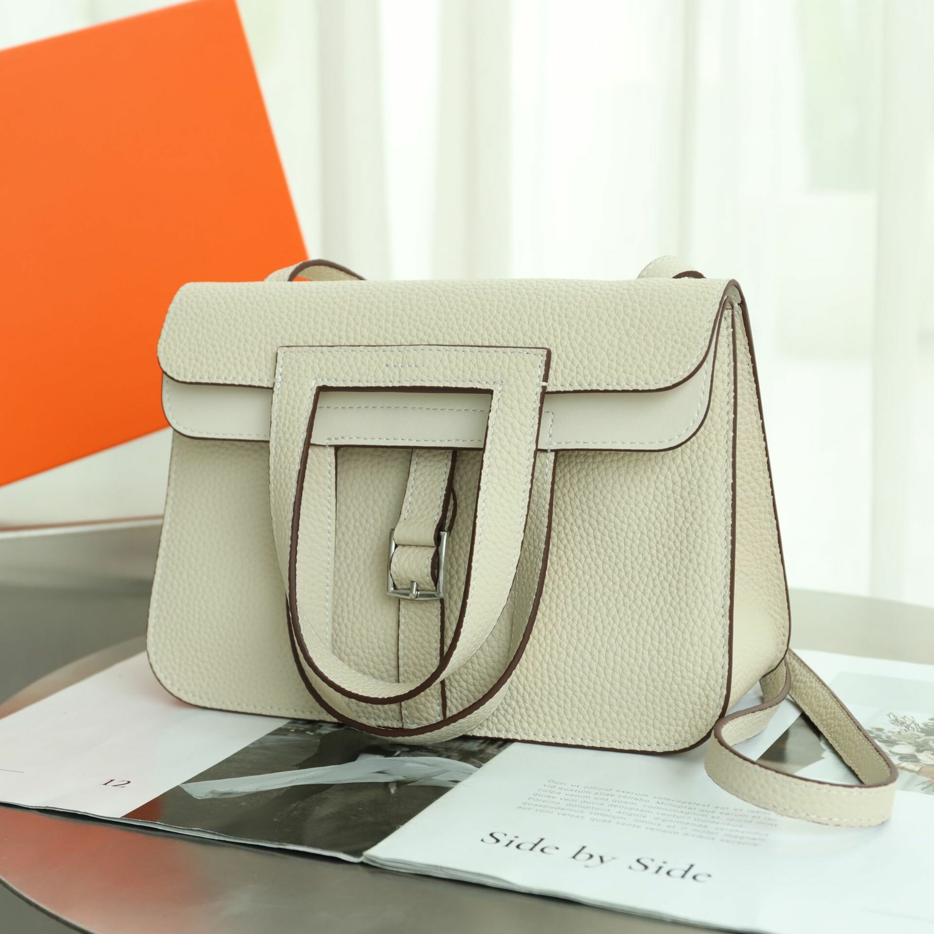 Сумка мессенджер