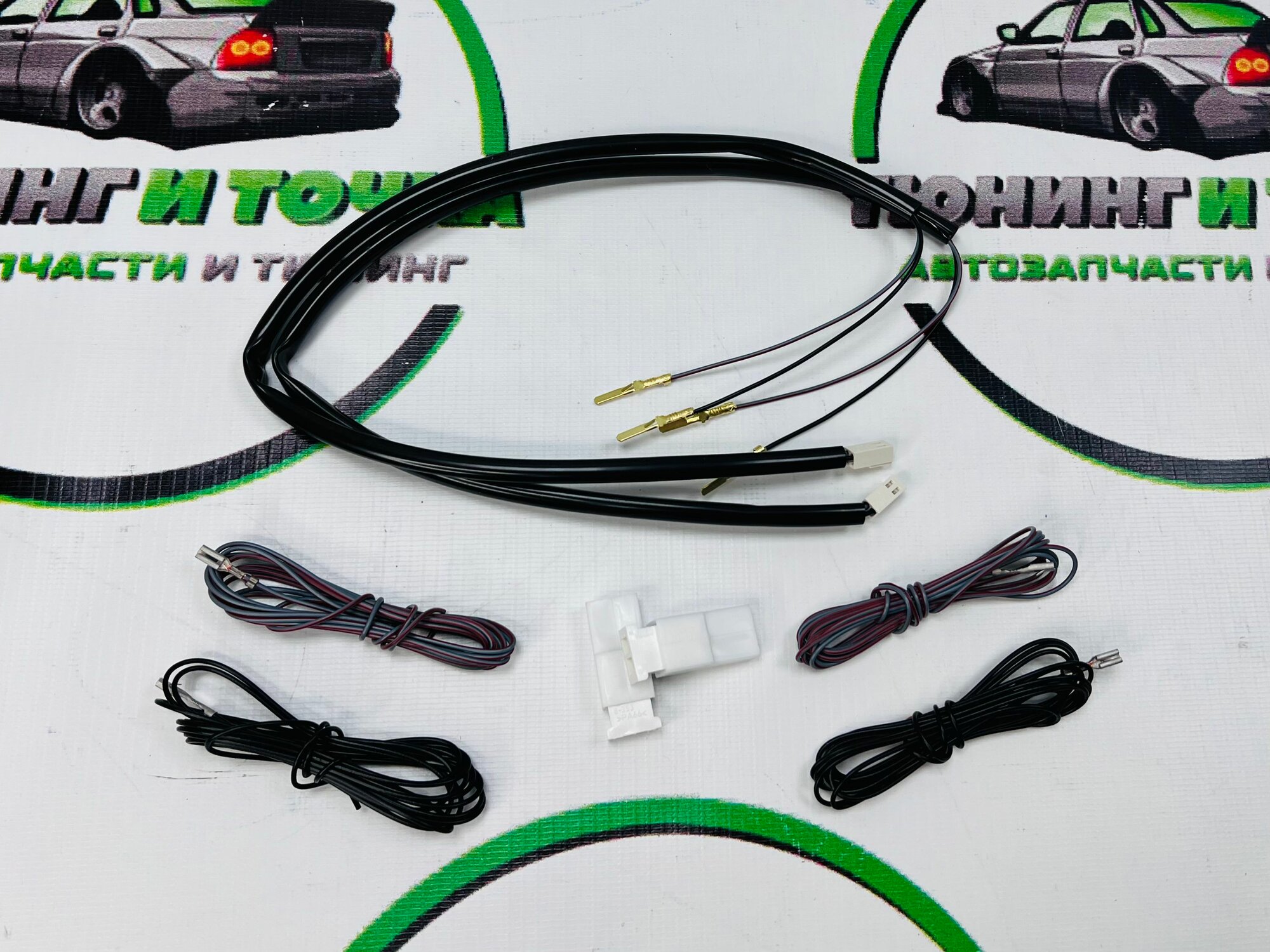 Жгут проводов для подключения повторителей в зеркале Лада Гранта FL 2191 и Лада Приора SE 2170