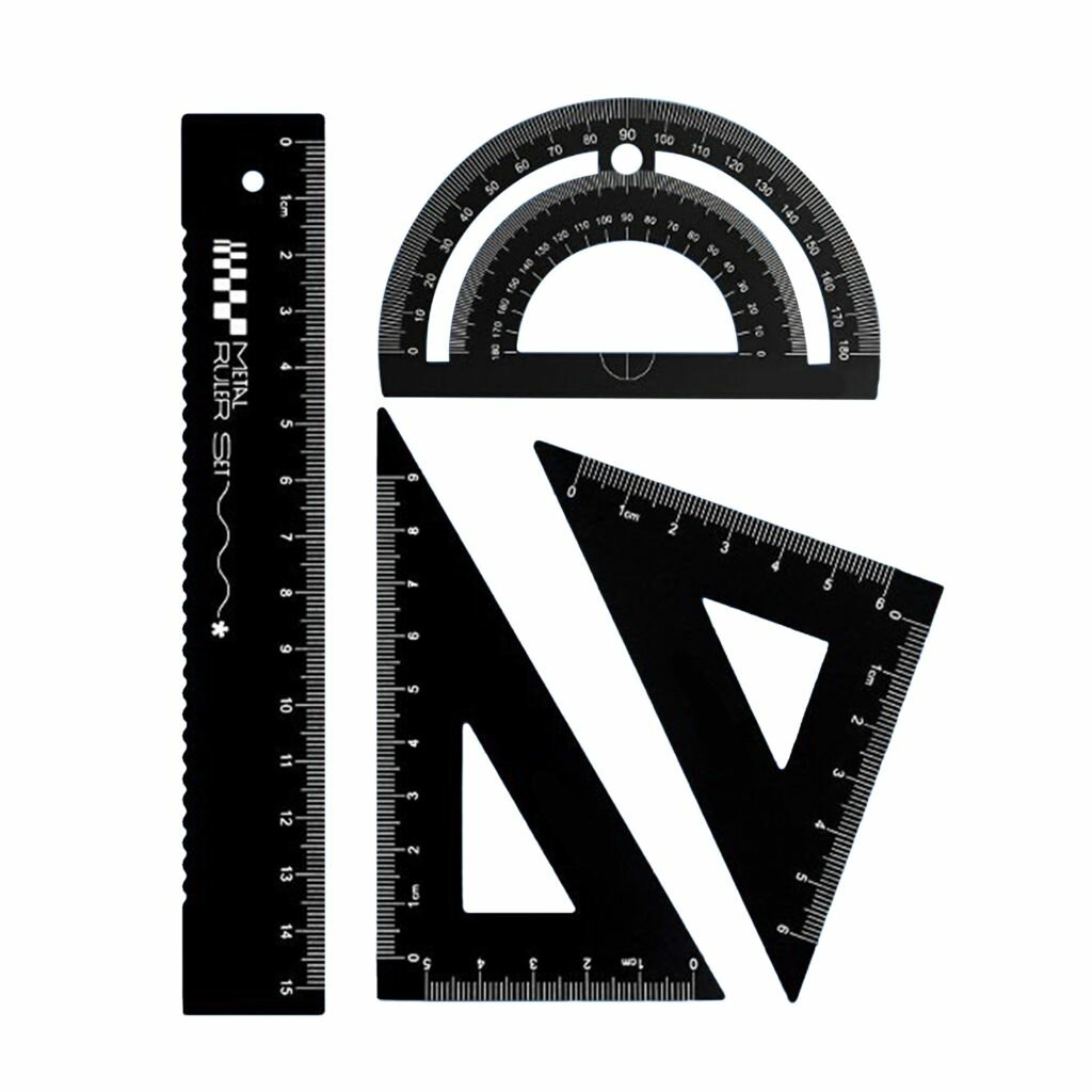 1 коробка с набором металлических линеек-черная