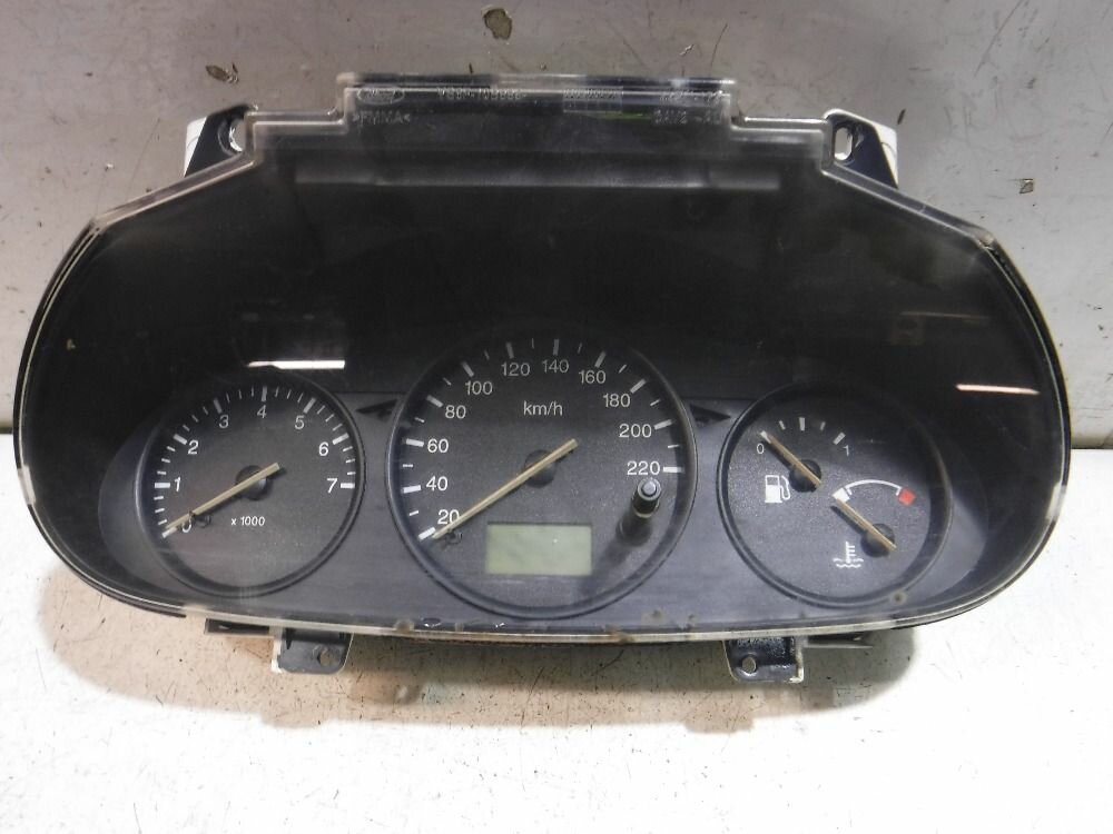 Панель приборов Ford Fiesta 4 1138021