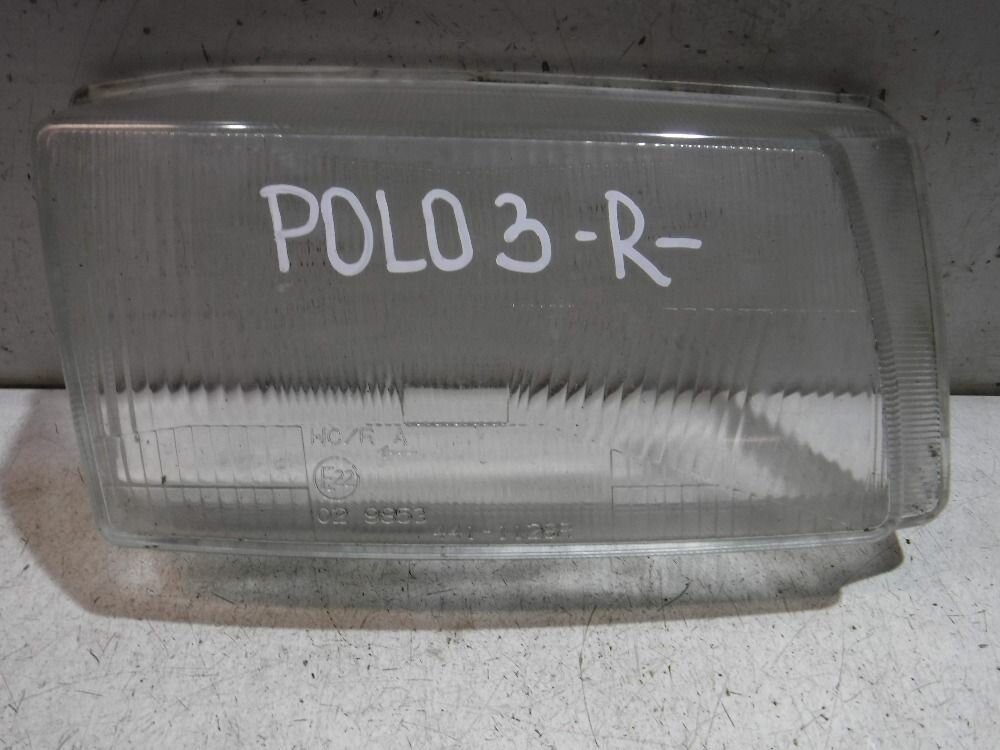Стекло фары правой VW Polo 3