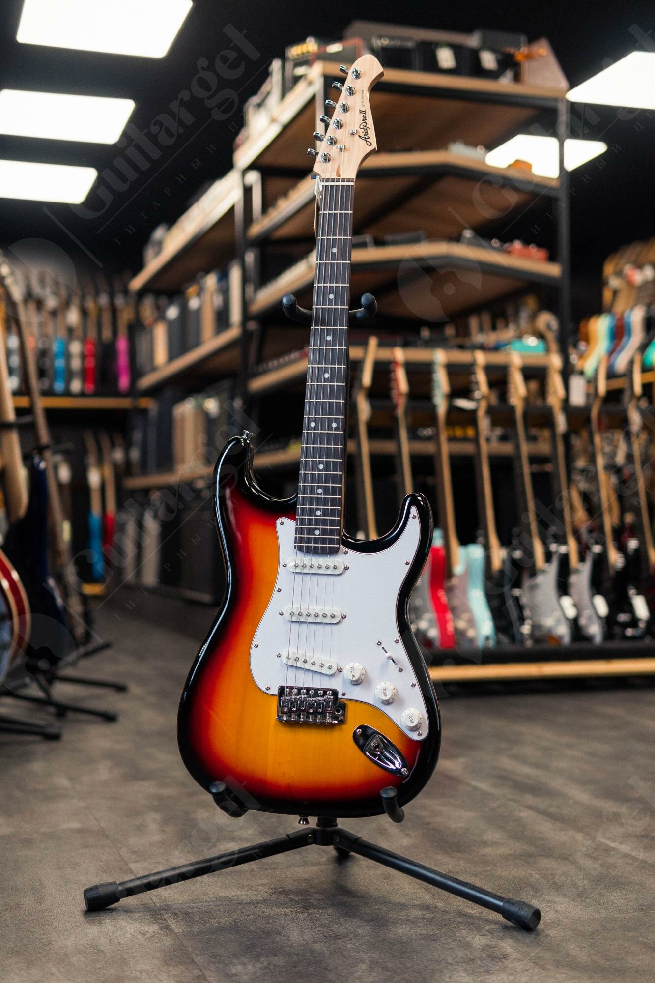 Электрогитара Aria STG-003 3TS