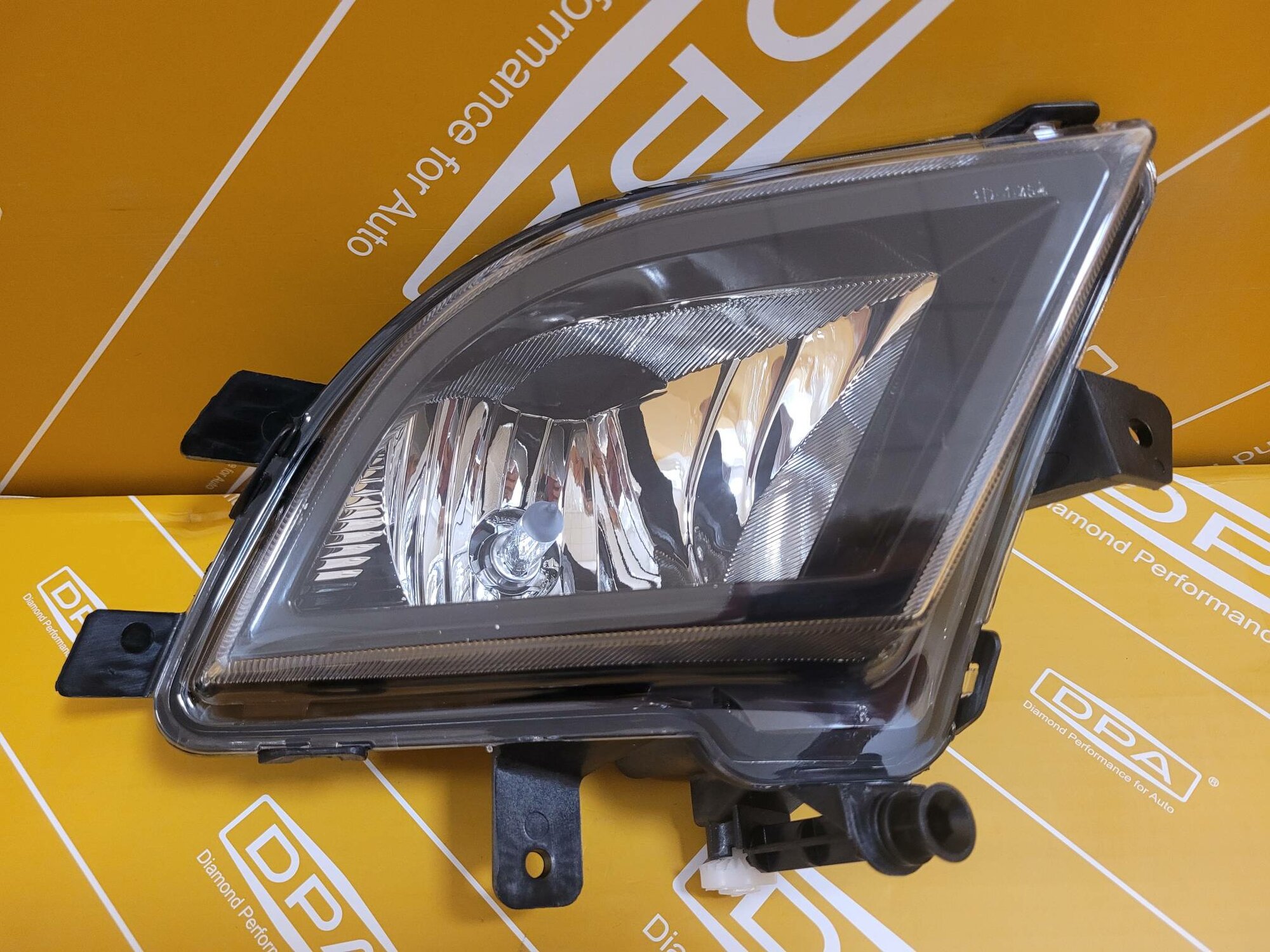 Фара противотуманная правая VW Jetta 6 2015-2018 (ОЕ: 5C7941700R)