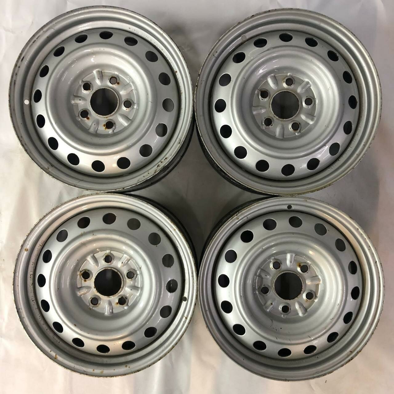 Колесные диски Штампованные 16x6.5 PCD 5x114.3 D66.1 ET50 (Реплика)