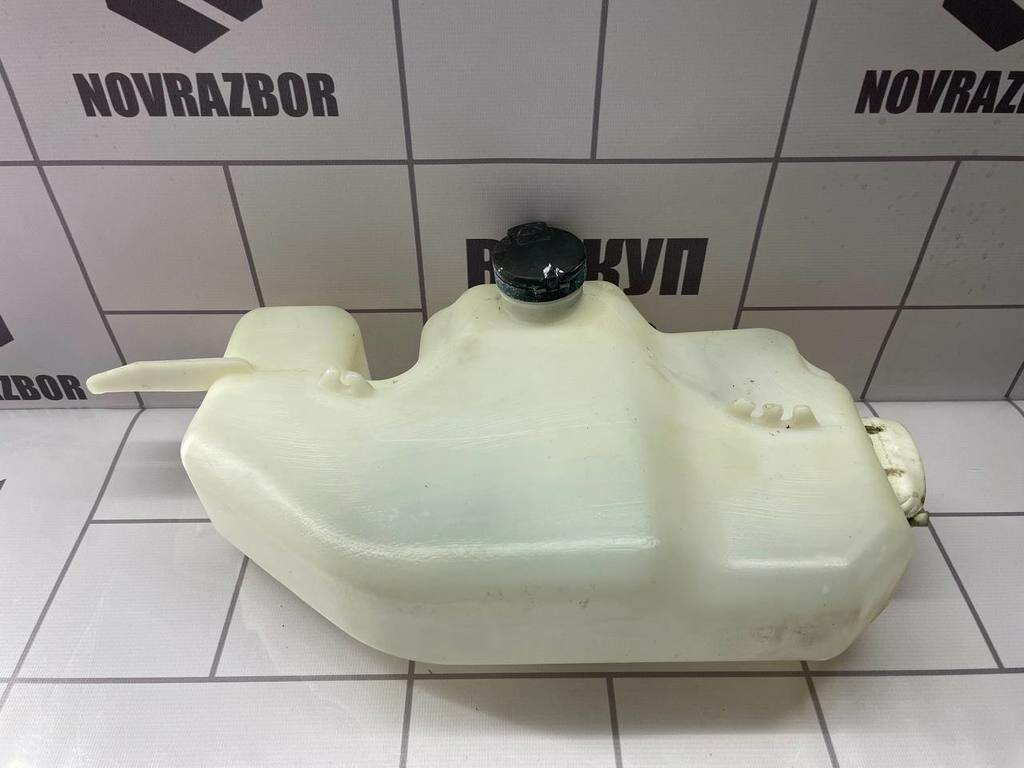 Бачок омывателя лобового стекла LADA VESTA 15-19