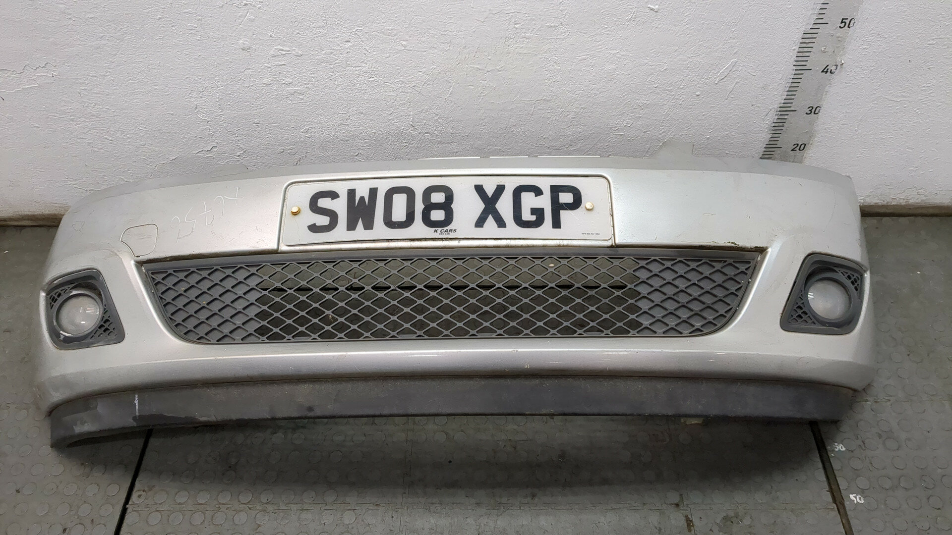 Бампер передний Ford Fiesta Б/У